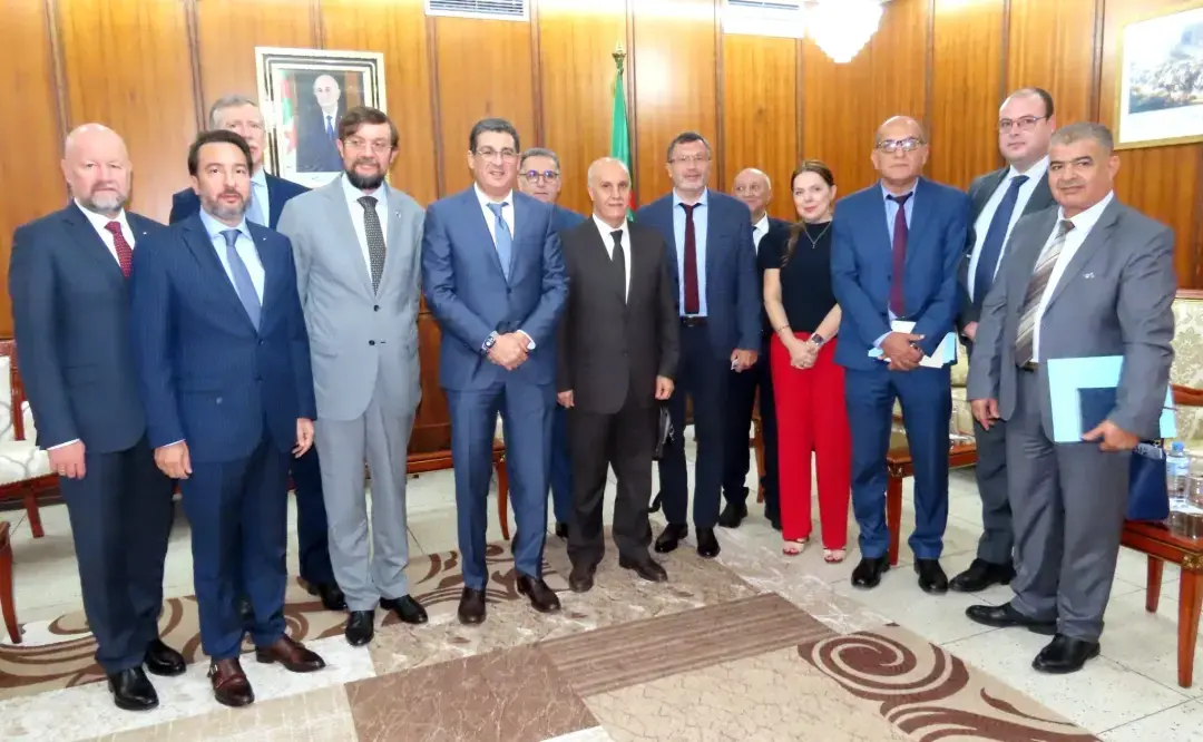 Ait Messaoudene receives chairman of board of directors of Russia's R ...