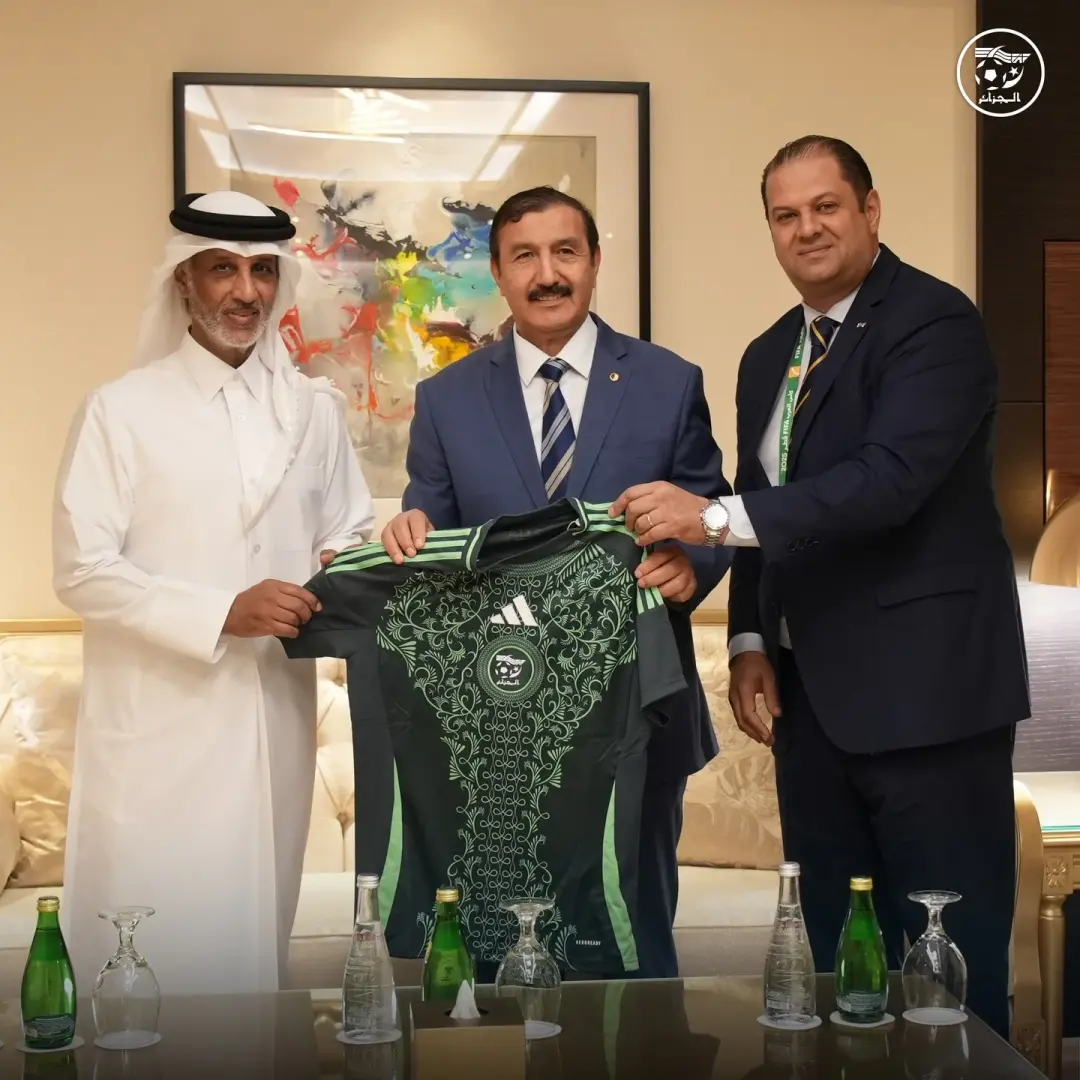 Qatari Sports Minister visits national team in Doha | Algérie Presse ...